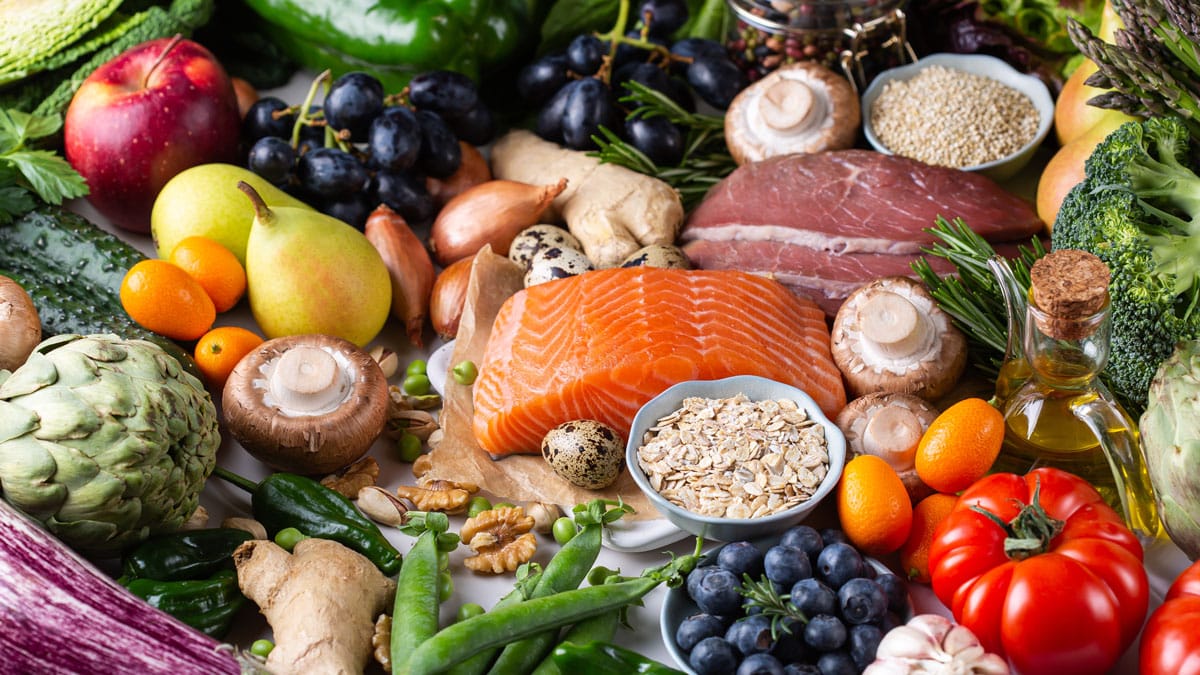 What Does Clean Eating Look Like? | Premier Fitness Camp