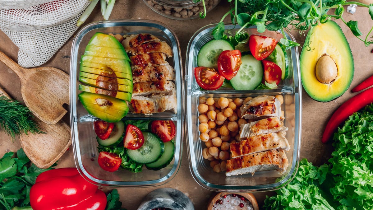 What Does Clean Eating Look Like? | Premier Fitness Camp